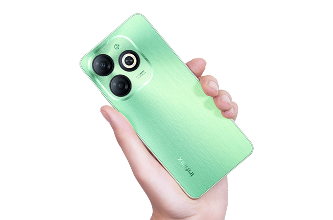 In Pics: Infinix Smart 8 - Gizbot