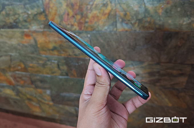 In Pics: Vivo V30 With 50MP Selfie Camera Launched Below Rs 35K - Gizbot