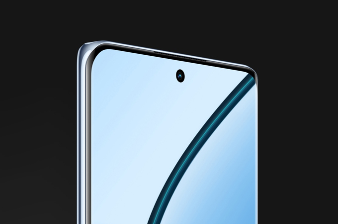 In Pics: Realme P1 Pro Parrot Blue Variant First Sale Set for May 9 in ...