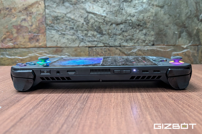 In Pics: ASUS ROG Ally X Upgrades - Gizbot