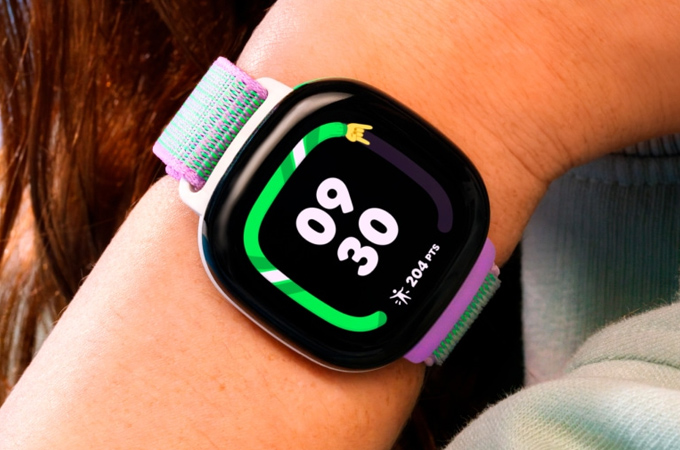 In Pics: Google Announces Fitbit Ace LTE Smartwatch for Kids - Gizbot