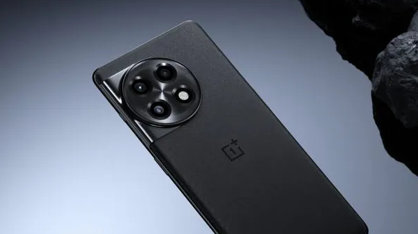 அடிச்சான் பாரு.. ரூ.500, ரூ.1000 இல்ல.. முழுசா ரூ.3000 விலை குறைப்பை பெற்ற OnePlus போன்.. என்ன ...