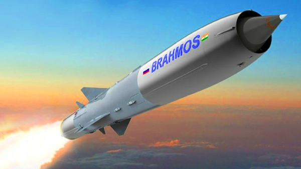 குறிவைத்து தாக்கும் BrahMos ஏவுகணை.. இந்தியாவிடம் இருந்து பிலிப்பைன்ஸ் வாங்கிய ஆயுதம் | DRDO ...