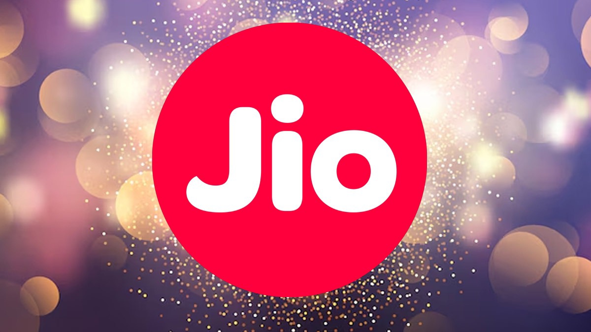 அள்ளி தரும் Jio.. தினமும் 2GB டேட்டா.. OTT.. வாய்ஸ் கால்கள்.. இந்த மூன்று திட்டங்களை மிஸ் ...