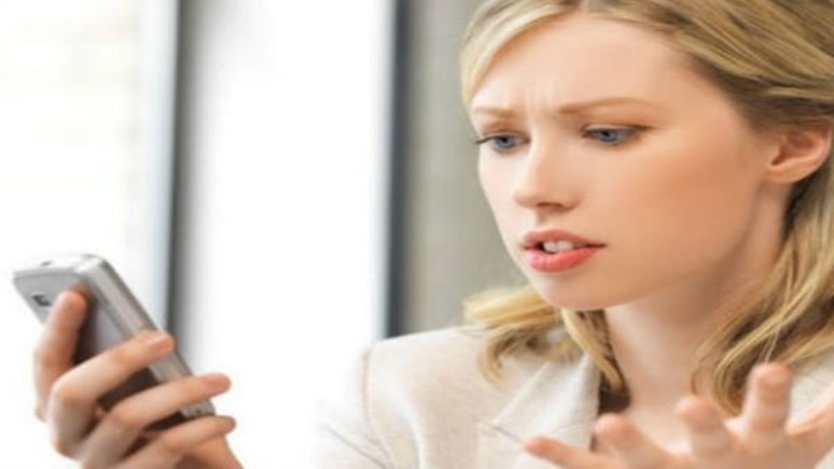 Smartphone Tips మీ ఫోన్ తరచూ హ్యాంగ్‌ అవుతుందా.. అయితే వెంటనే ఇలా చేయండి..!! |is your Smartphone ...